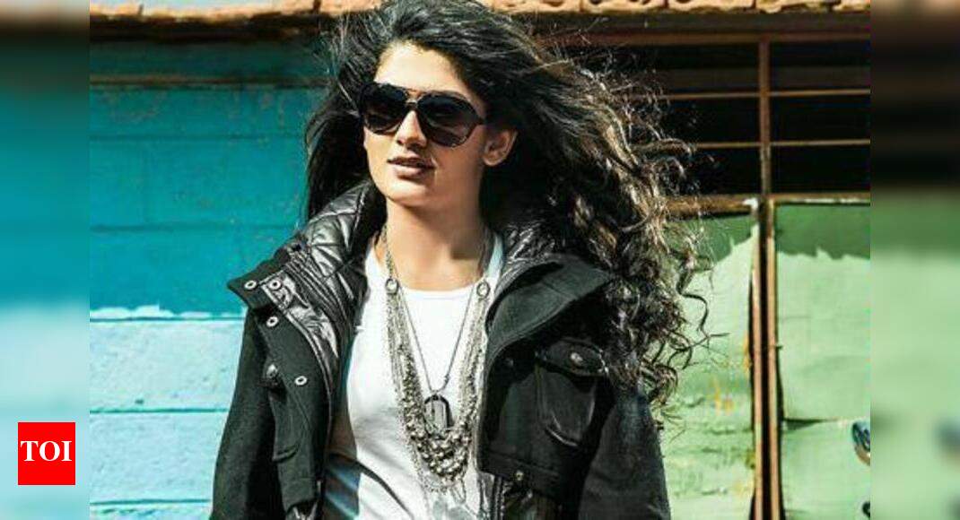 Saiprakash: Shivarajkumar and Radhika return as Anna Thangi | Kannada ...