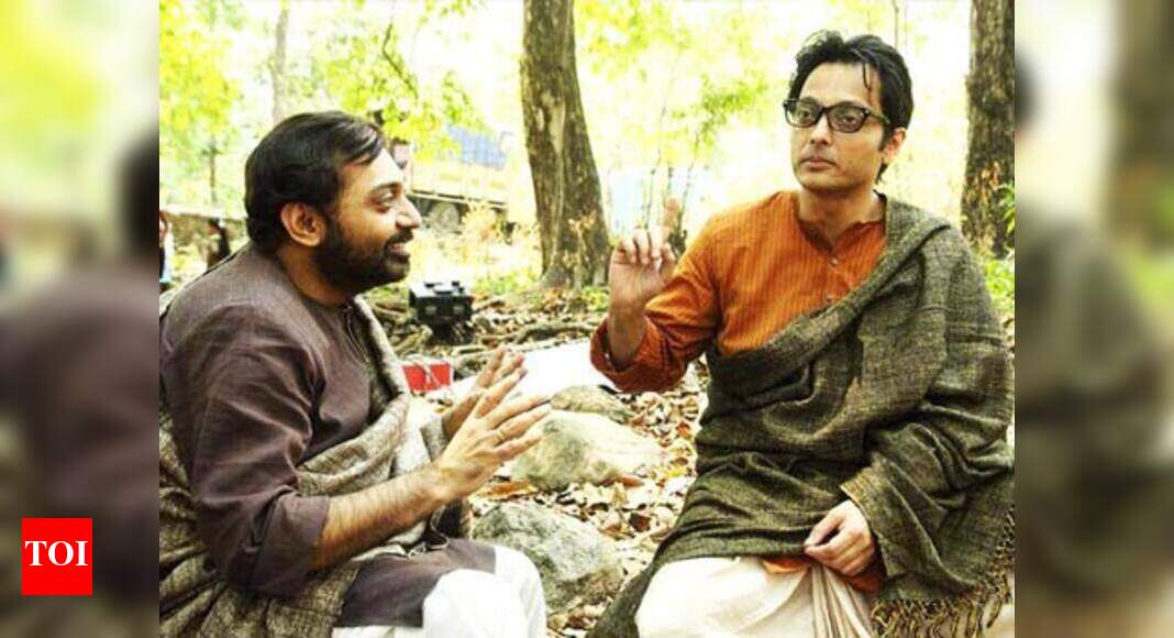 Not Sujoy but Rituparno's core team to complete Satyanweshi? | Bengali ...