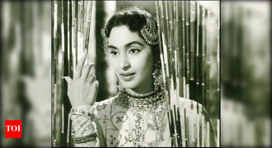 Tanuja: 10 unknown facts about legendary actress Nutan | Hindi Movie ...
