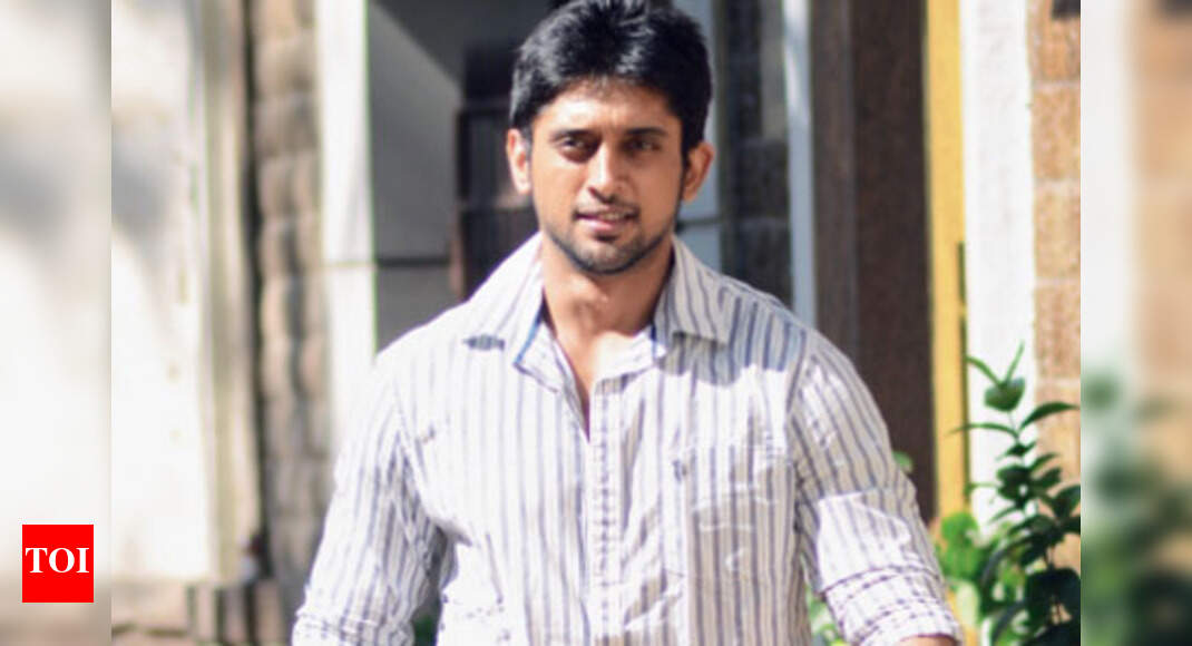 Abhaas Mehta quits TV show - Times of India