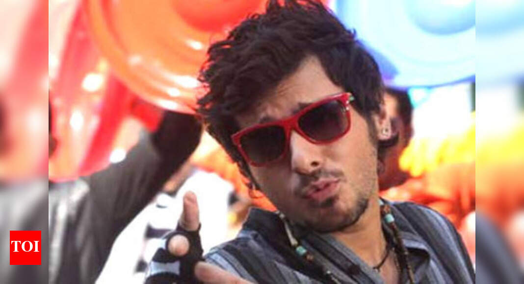 Divyendu Sharma in a serious role now | Hindi Movie News - Times of India