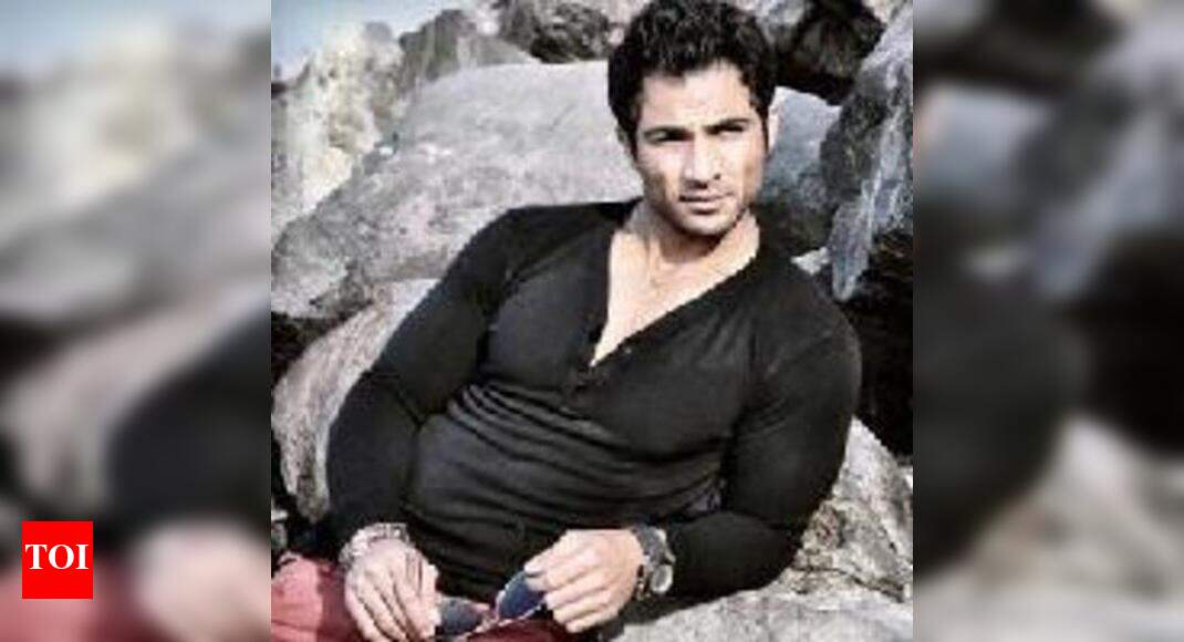 When Nazim turned a hero - Times of India