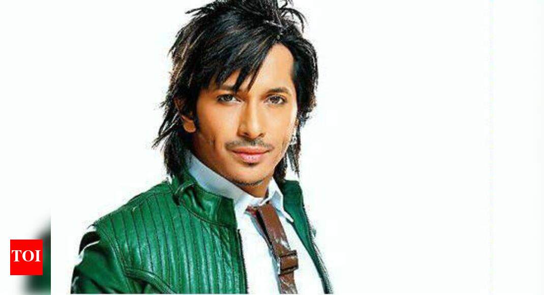 Terence enters dance show - Times of India