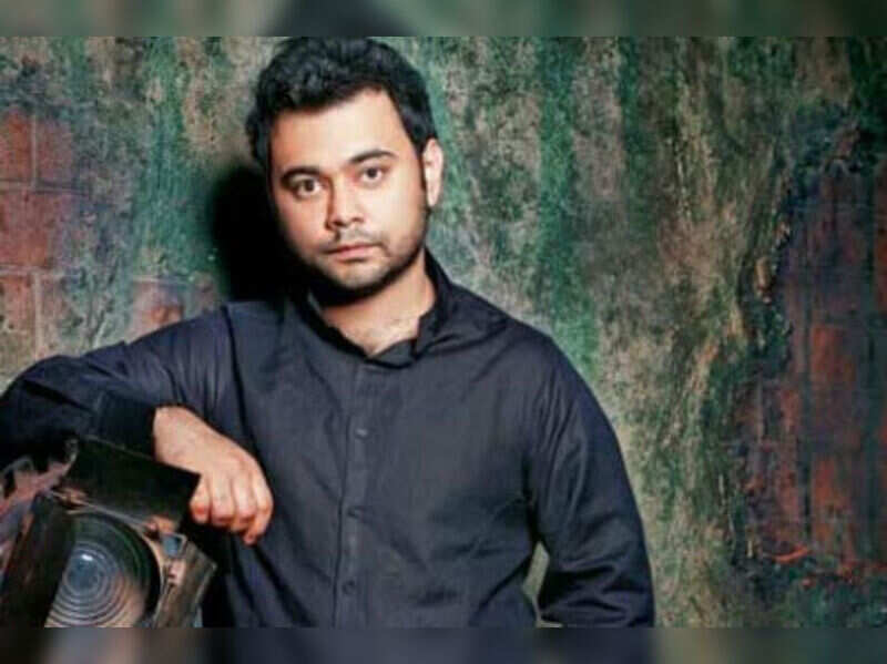 sushant singh: Manish Sharma to direct 'Shuddh Desi Romance' for YRF ...