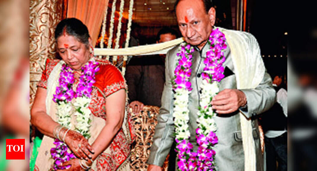 Sanjeev Gupta and his wife Nirupma raise a toast | Events Movie News ...