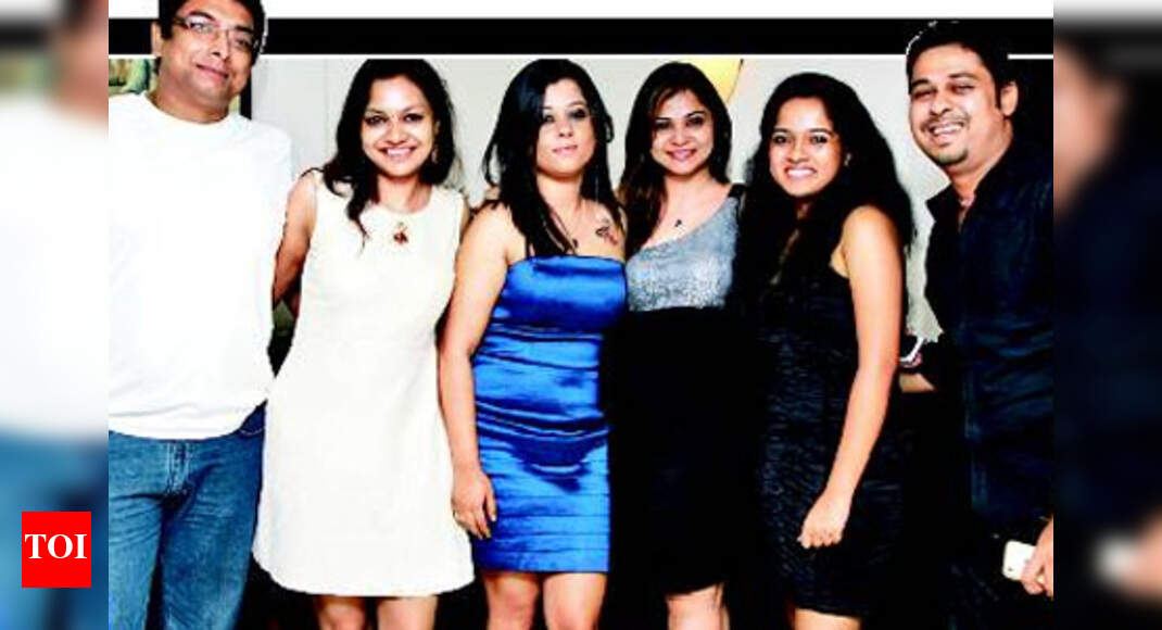 DJ Akash Rohira throws party to celebrate 15 years as DJ at a popular ...