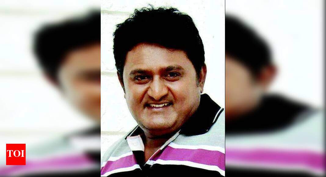 Komal officially turns dialogue writer | Kannada Movie News - Times of ...