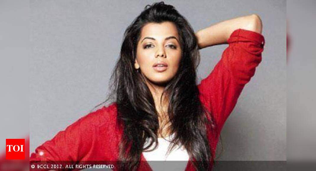 Mughda Godse ready for Kollywood | Tamil Movie News - Times of India