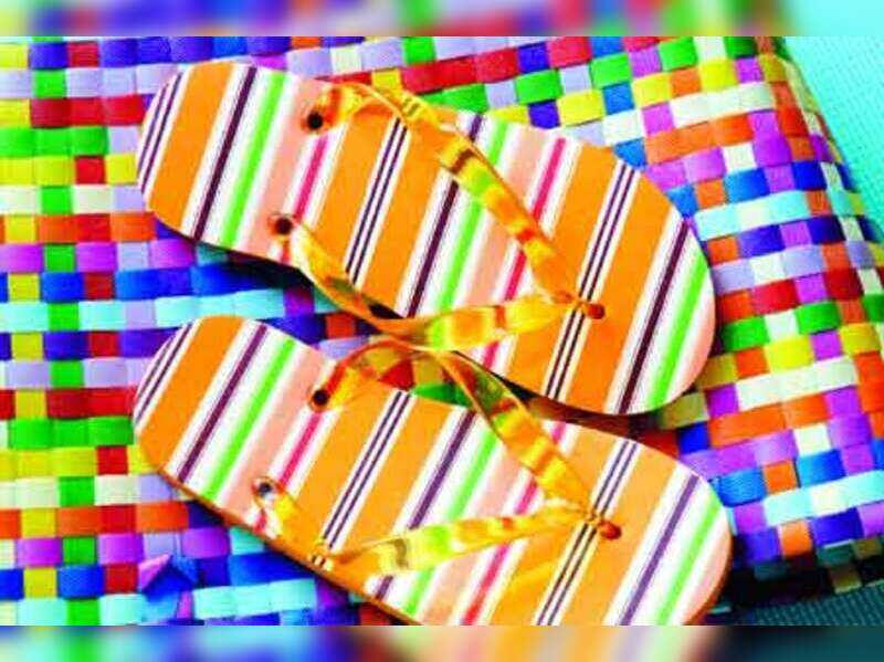 Flaunt colourful chappals this monsoon - Times of India