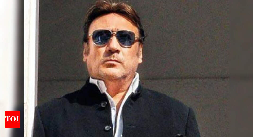 What's troubling the Shroffs? | Hindi Movie News - Times of India