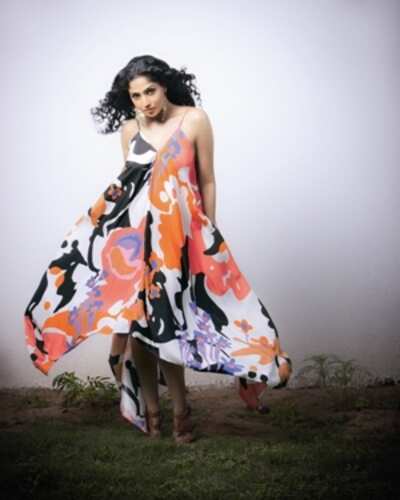 Suman Ranganath in Ramya’s Neer Dose | Kannada Movie News - Times of India