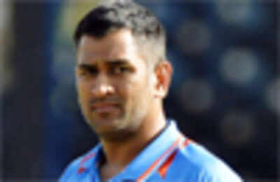 Dhoni extends helping hand to ailing friend | Off the field News ...