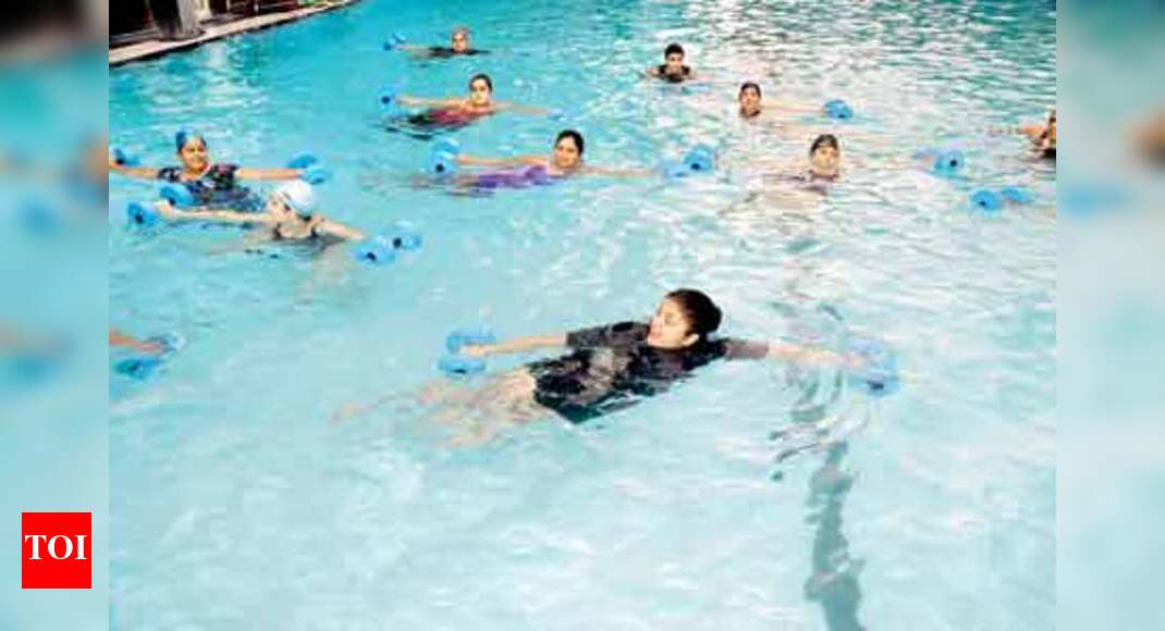 Have you tried the 10-minute water workout? - Times of India