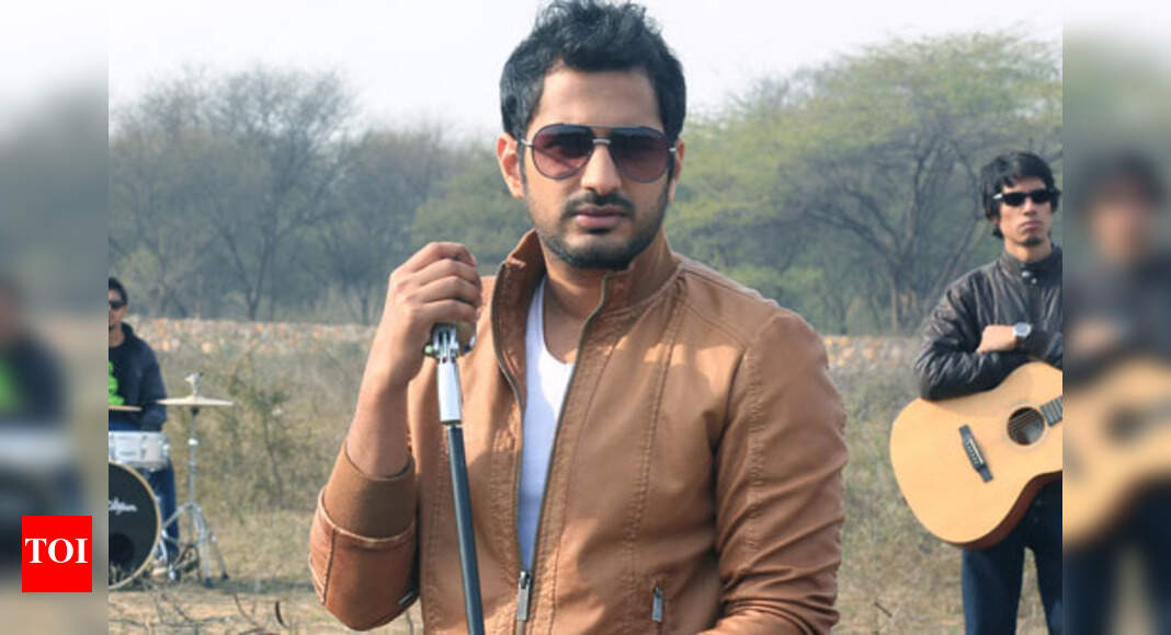 Singer Suryaveer makes his debut in 'Prague' | Hindi Movie News - Times ...