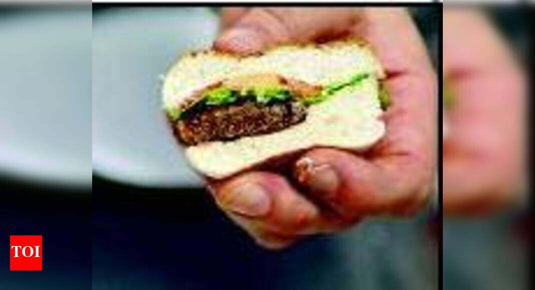 London gets a taste of first test-tube burger - Times of India