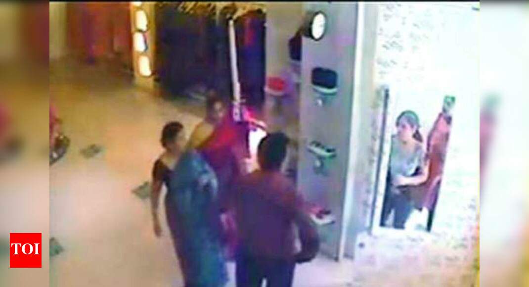 Outfits worth Rs 2.5L stolen from Delhi designer’s store - Times of India