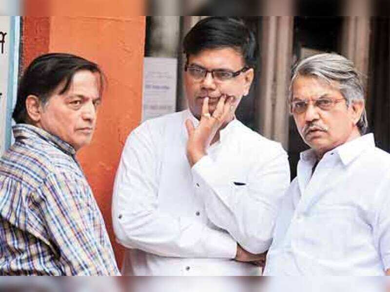 Marathi actors pay their last respects to Jaymala | Marathi Movie News ...