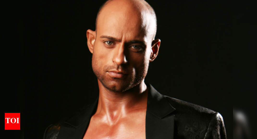 Junaid Shaikh to sizzle in Salaam Kashmir | Malayalam Movie News - Times of India