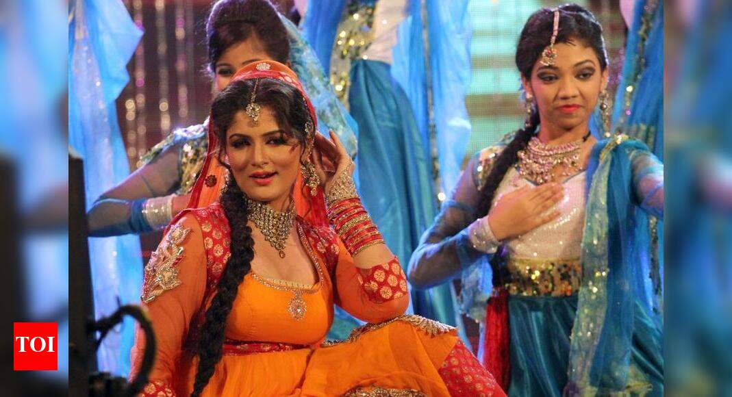 Tele Somman pays tribute to Raj Kapoor, Rekha and Suchitra Sen - Times ...