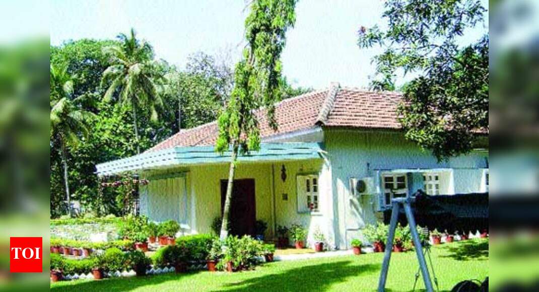 Shah Rukh Khan’s Mangalore home becomes tourist hub - Times of India