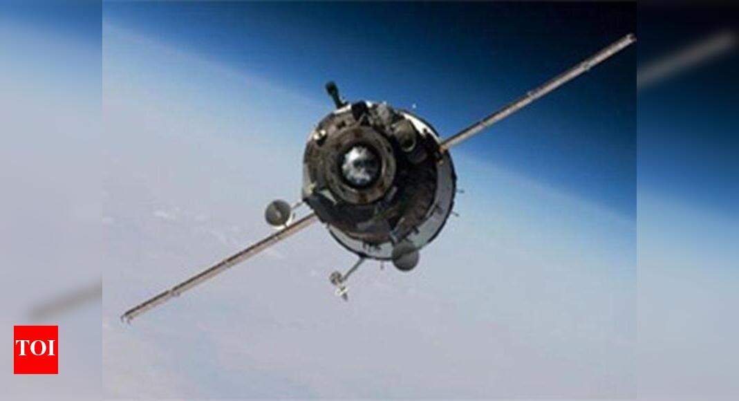 Nasa reveals how it will capture asteroid - Times of India