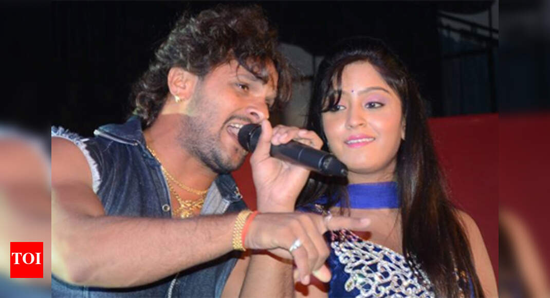 Khesari Lal and Shubhi Sharma receive Bihar Asmita Sammaan | Bhojpuri ...