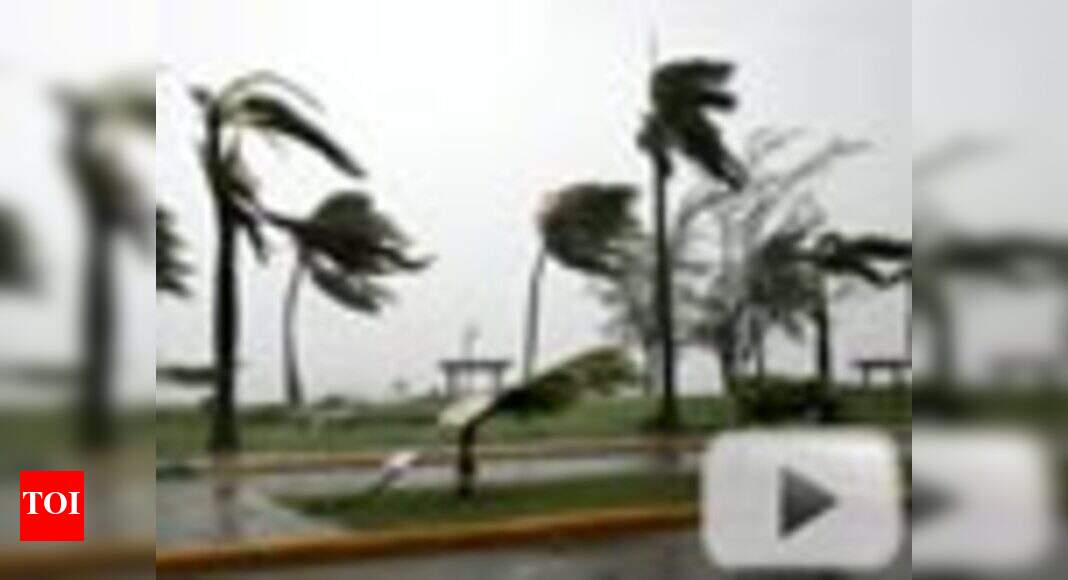 Hurricane Dean kills 5 in Jamaica - Times of India