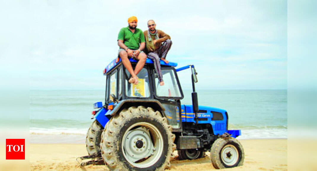 One tractor, 19 days, 7050 km - Times of India