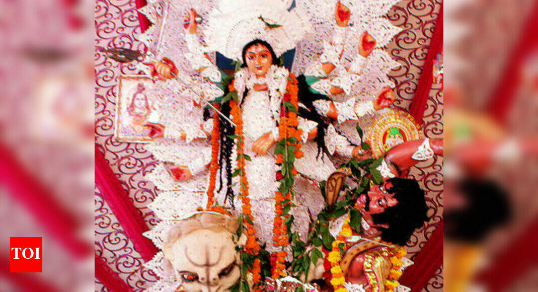 memories-and-nostalgia-from-far-away-what-durga-puja-means-to-a