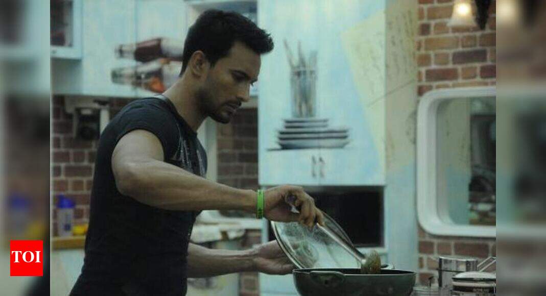 Asif and Pratyusha rustle up a Bengali dish on Bigg Boss | Bengali ...