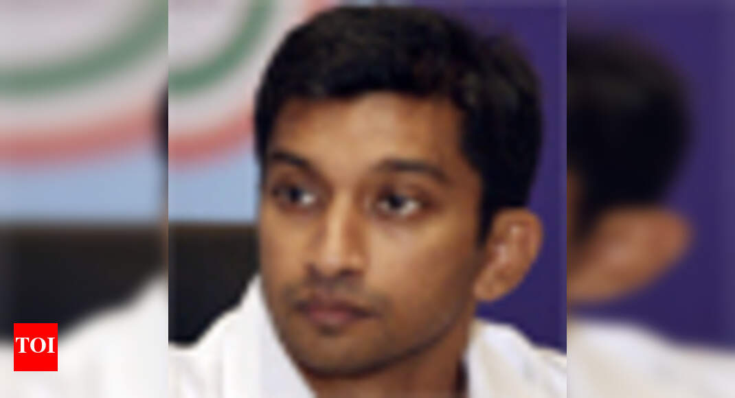 Narain begins talks with new teams | undefined News - Times of India