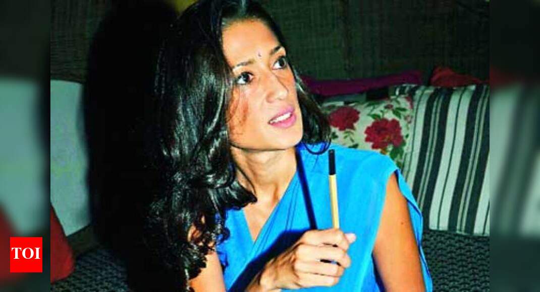 Delhi comes out for Fatima - Times of India