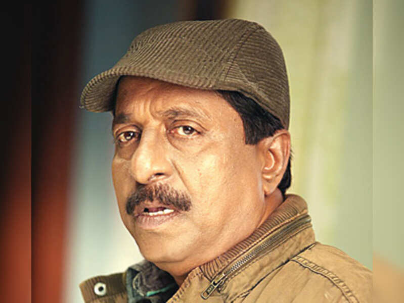 sreenivasan movies: Sreenivasan is penning a love story | Malayalam ...
