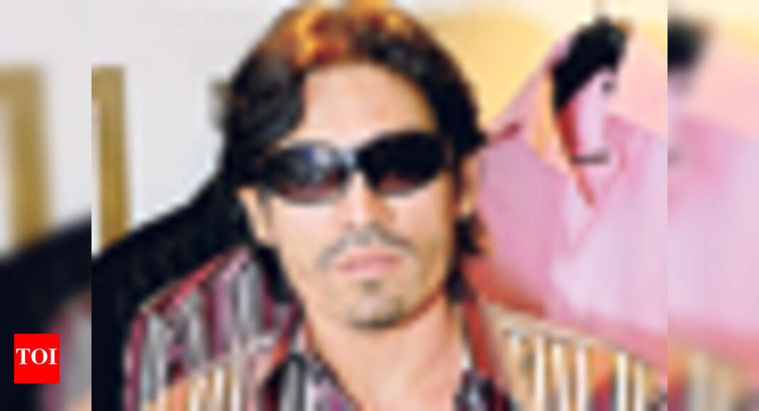 Shahwar is going Hollywood | Hindi Movie News - Times of India