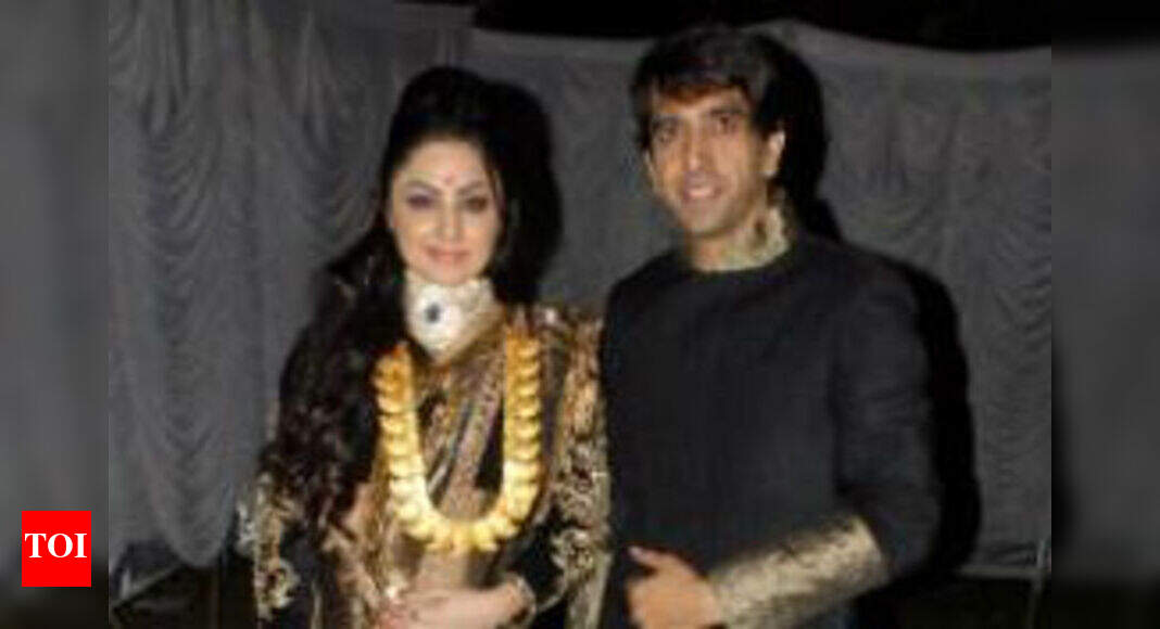 Priyanka Upendra becomes the showstopper of a fashion show in Bangalore ...