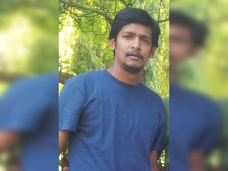 Priyadarshan to play Satish Tare in 'Fu Bai Fu' | Marathi Movie News ...