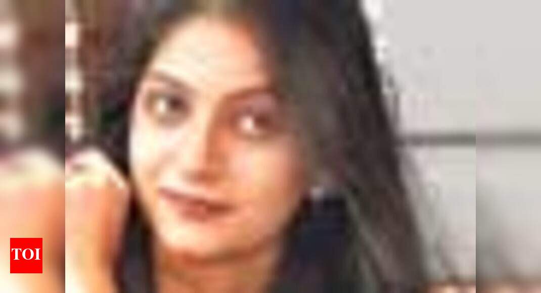 Soumili has her hands full | Hindi Movie News - Times of India