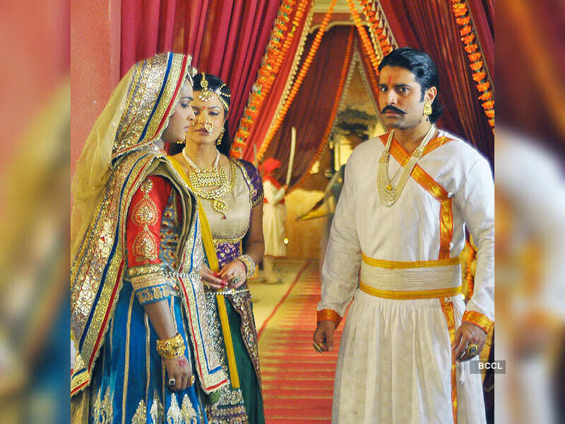 Rajshri Thakur, Aashka Goradia and Shakti Anand in a still from the TV ...