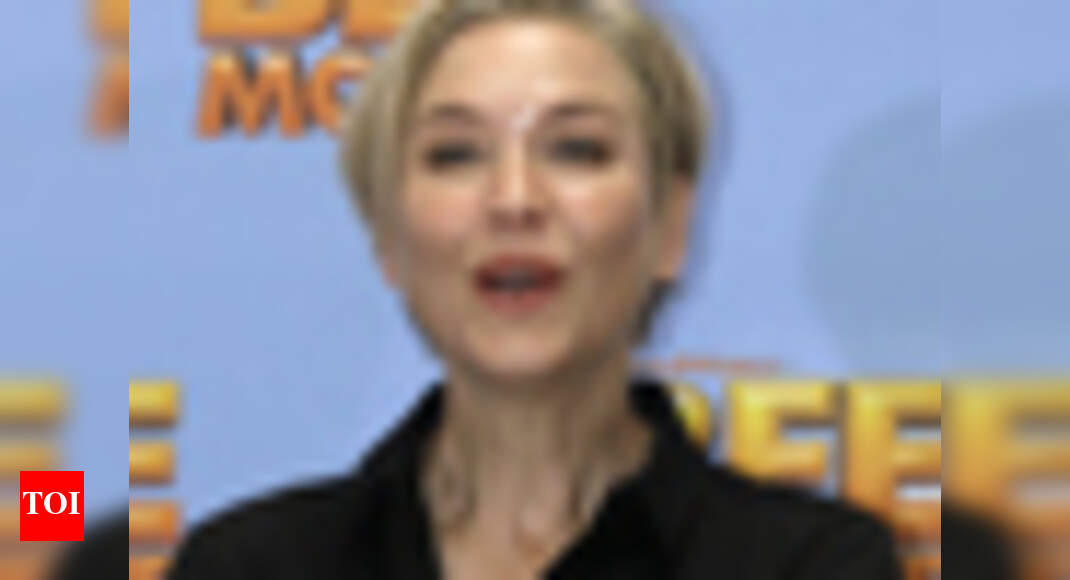 Renee hits out at Hilton | English Movie News - Times of India