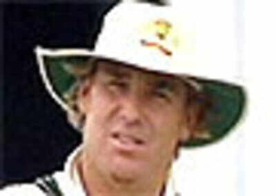 Warne's floppy white hat tale | New Zealand in India 2016 News - Times ...