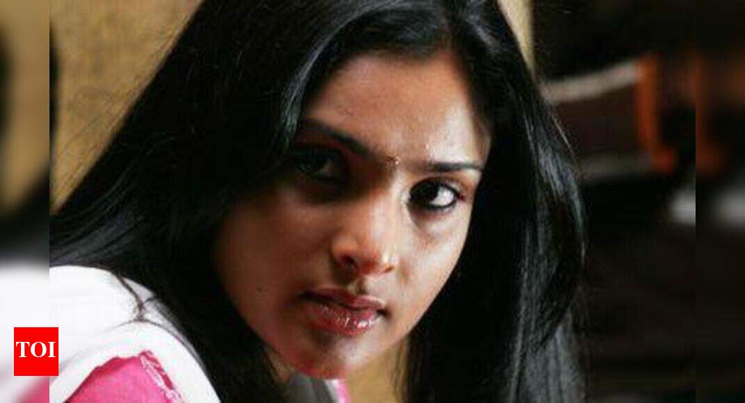 Pranab Mukherjee wishes Divya Spandana | Tamil Movie News - Times of India