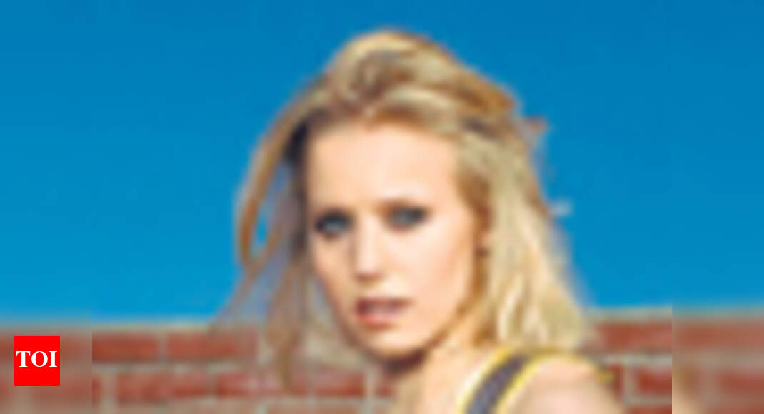 Kristen issues ban on couple-naming | English Movie News - Times of India