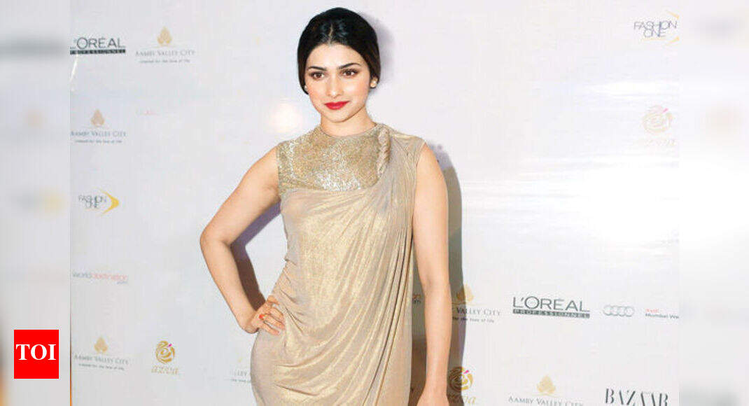 Prachi Desai: Kalki Koechlin, Aditi Rao Hydari and Prachi Desai walk ...