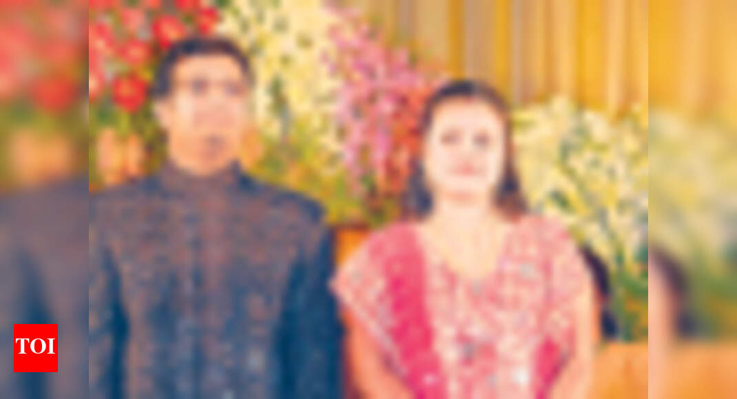 Divya ties the knot! | Events Movie News - Times of India