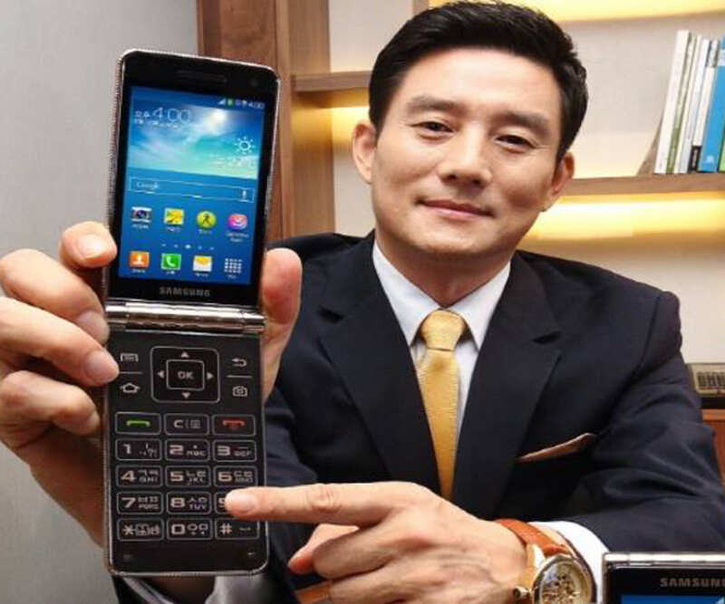 8 smartphones with unique designs | Gadgets Now