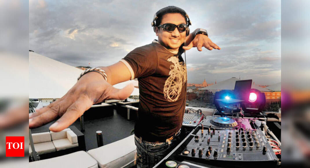 Praveen Nair on a musical high | Hindi Movie News - Times of India