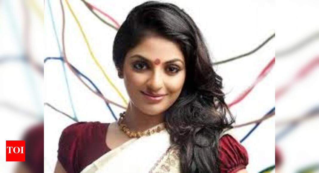 Mythili , brand ambassador of Kerala Strikers | Malayalam Movie News ...