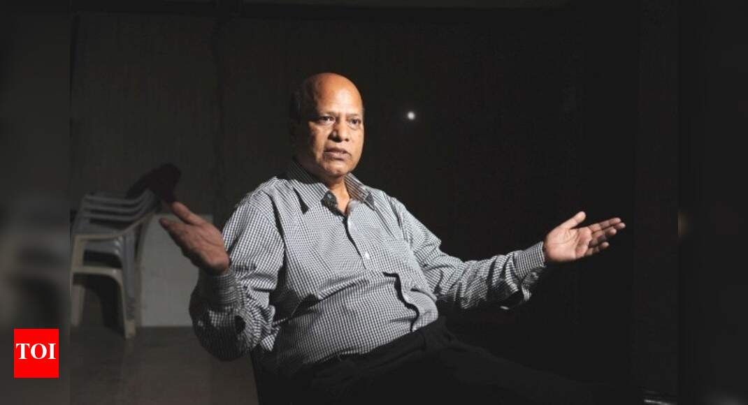 Dada Kondke was exactly like his on-screen characters | Marathi Movie ...