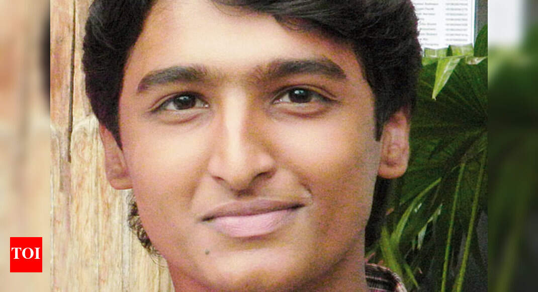 Doing action scenes makes me feel macho: Rushiraj Pawar - Times of India