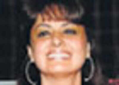 Poonam Chaudhary hosts a tea party | Events Movie News - Times of India